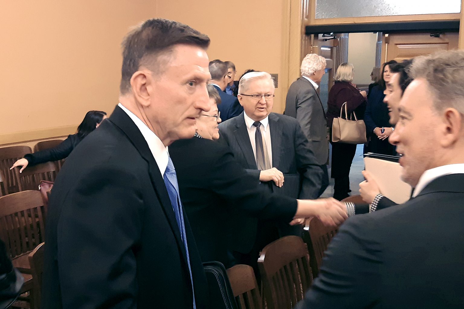 Kansas’ 6th correctional facility employee dies of COVID-19 – The ...