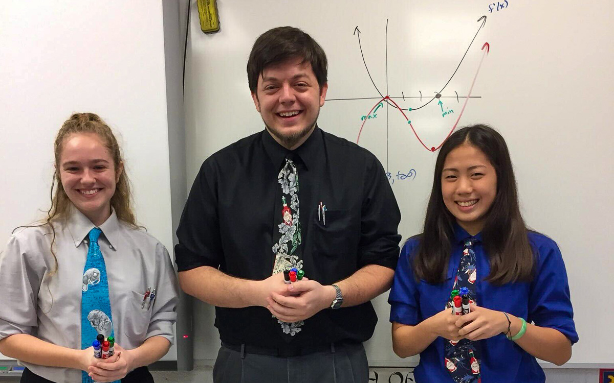 Former students honor Lawrence High School math teacher Matt Ellis with ...