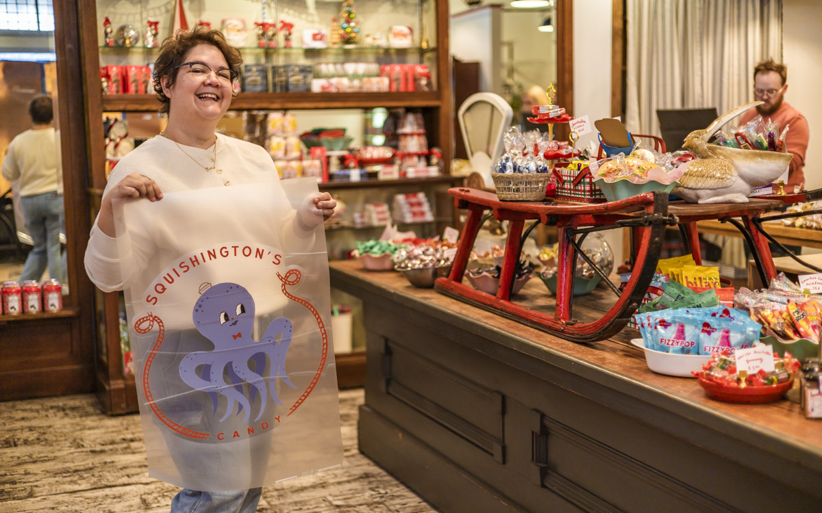 Squishington’s Candy opening in downtown Lawrence – The Lawrence Times
