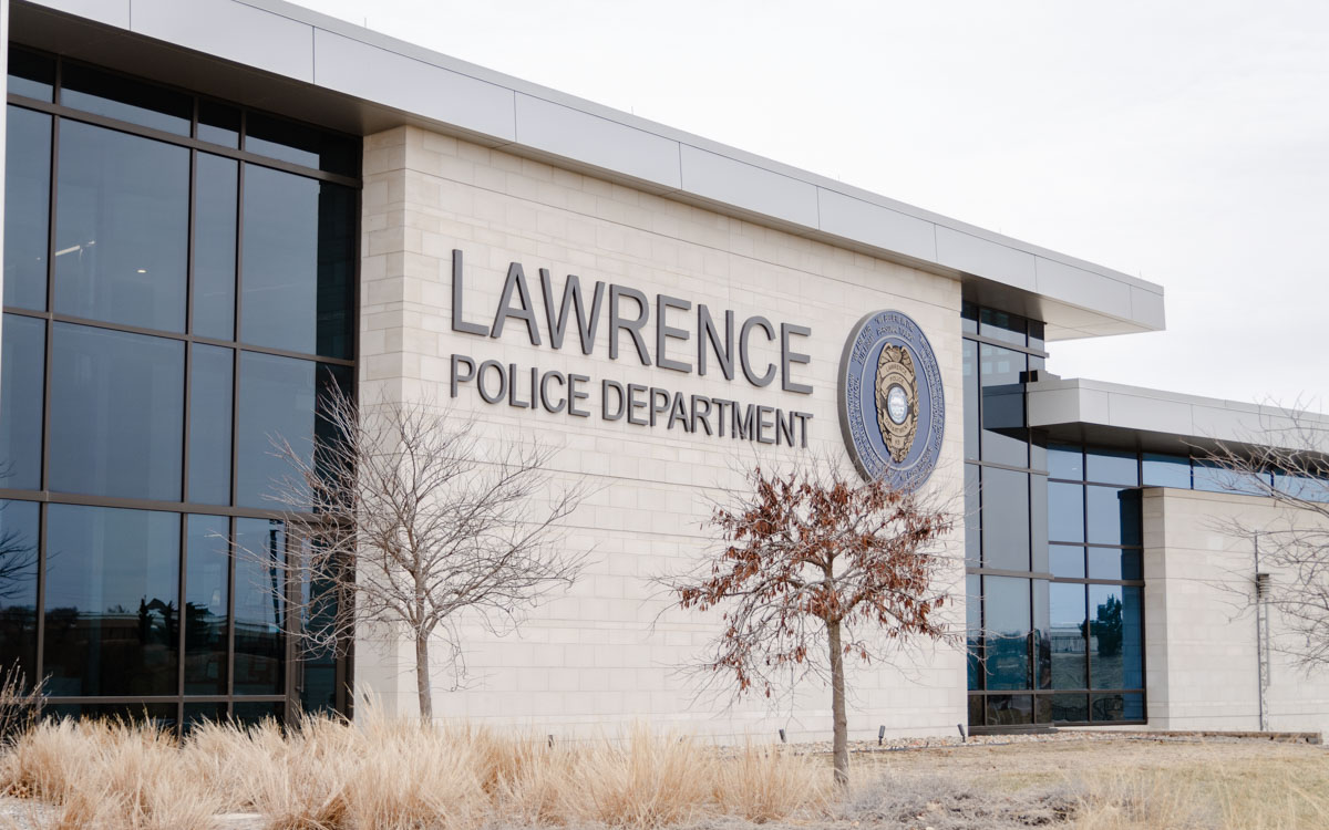 Lawrence police now say former Prairie Park Elementary speech ...