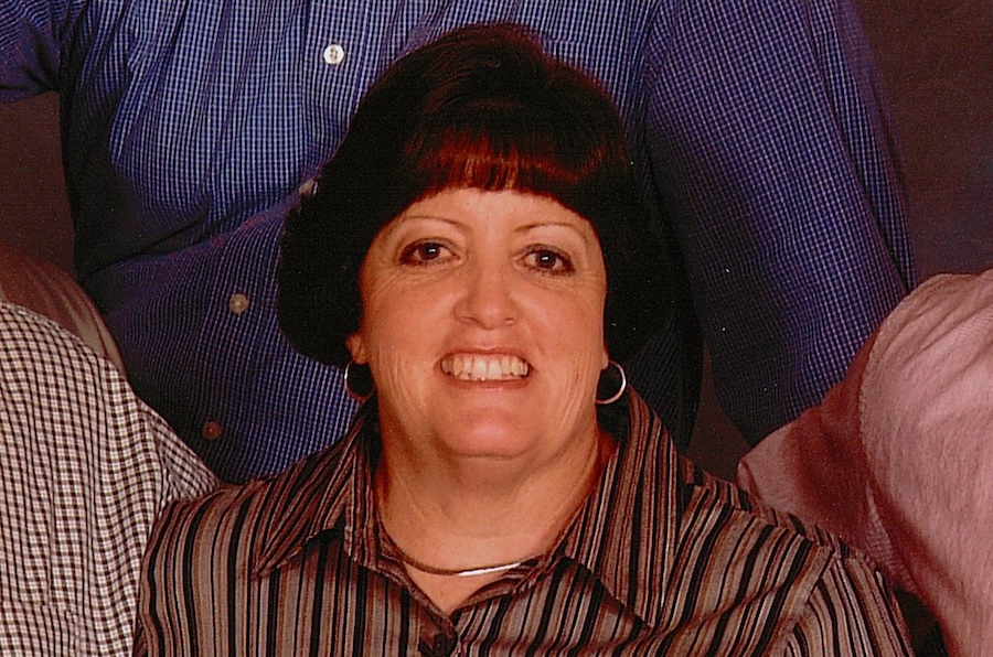 Obituary: Robin Ann Holladay – The Lawrence Times