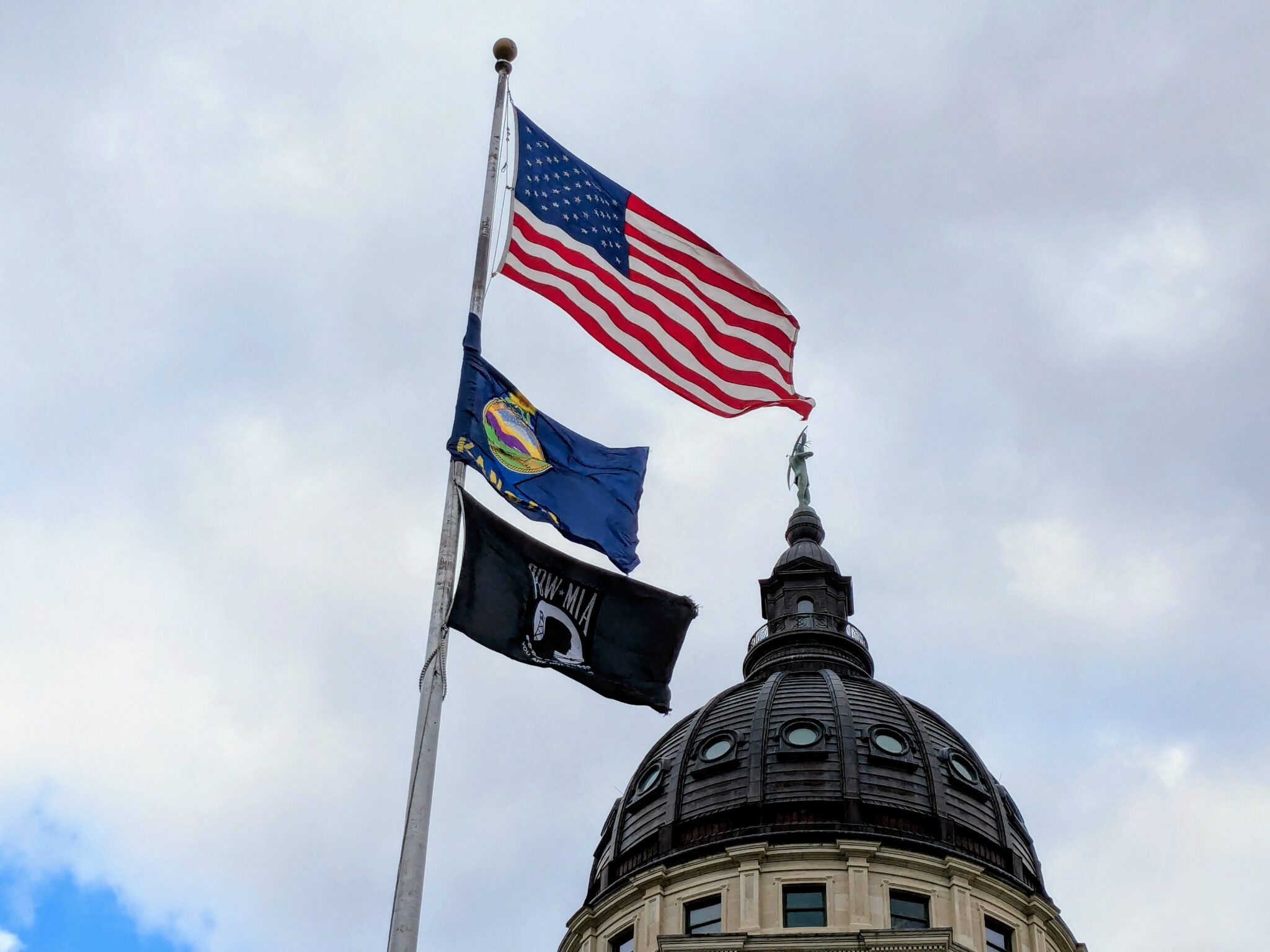 Kansas Legislature launches 2026 session with Democrat Laura Kelly in ...